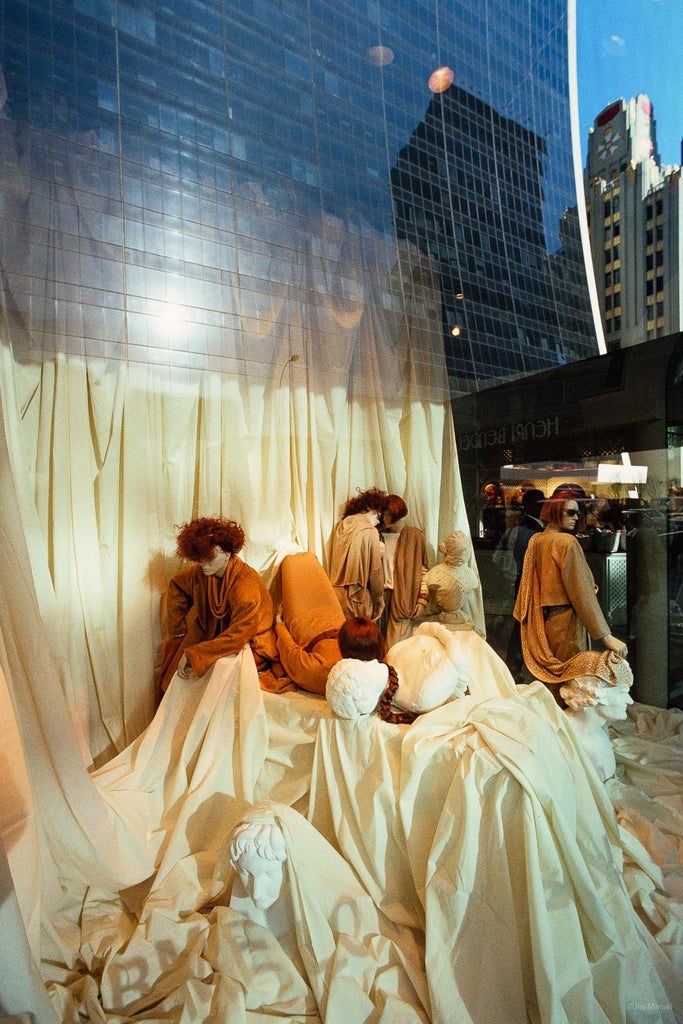 Storefronts No 23 – Jay Maisel