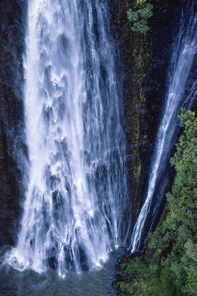 Hawaii Land No 40 – Jay Maisel