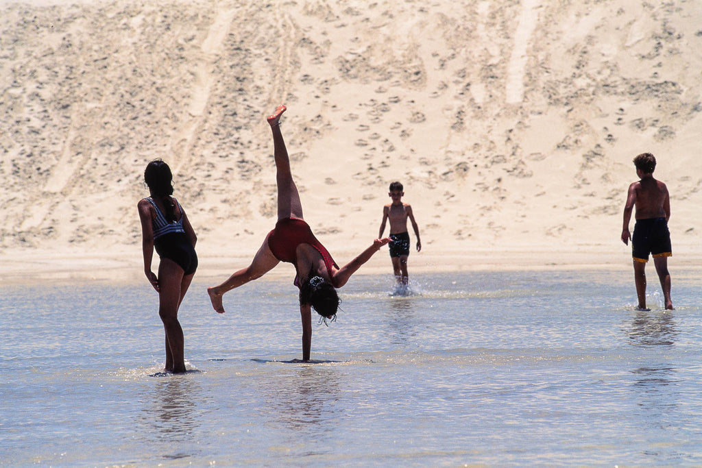 Playing Relaxing No 47 – Jay Maisel