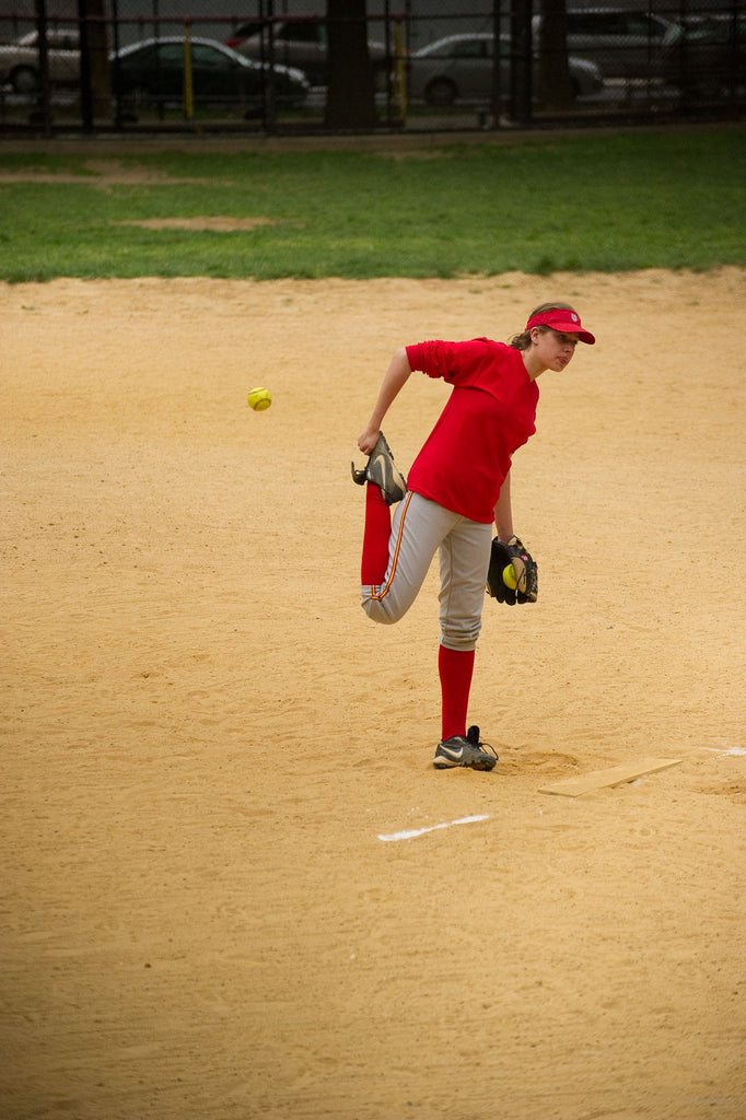 Standing Walking No 52 – Jay Maisel