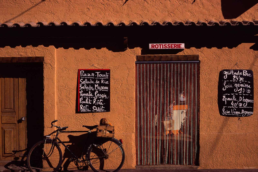 Storefronts No 83 – Jay Maisel