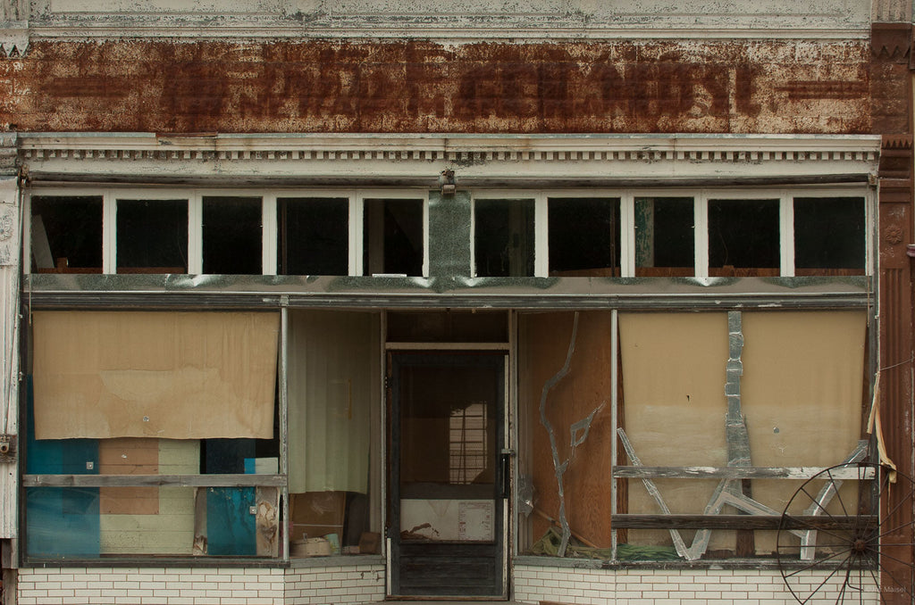 Facades No 85 – Jay Maisel