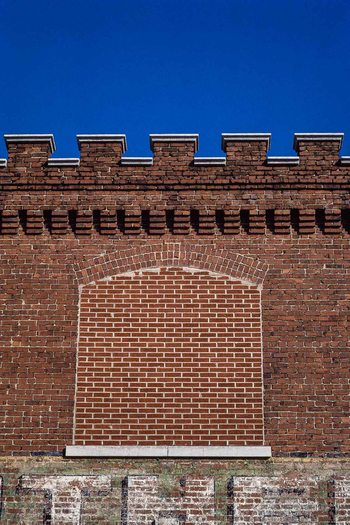 Facades No 89 – Jay Maisel