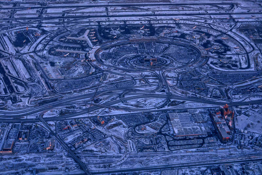 Snow No 25 – Jay Maisel