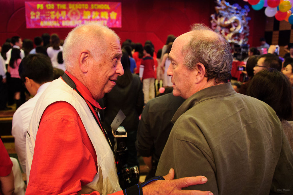 Talking No 42, NYC – Jay Maisel