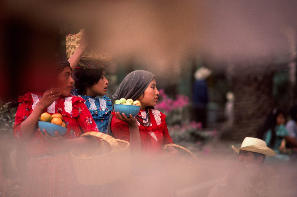 Three Women, Oaxaca – Jay Maisel