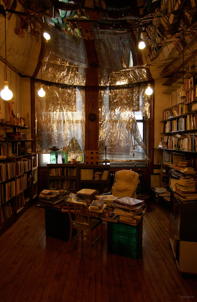 Library – Jay Maisel