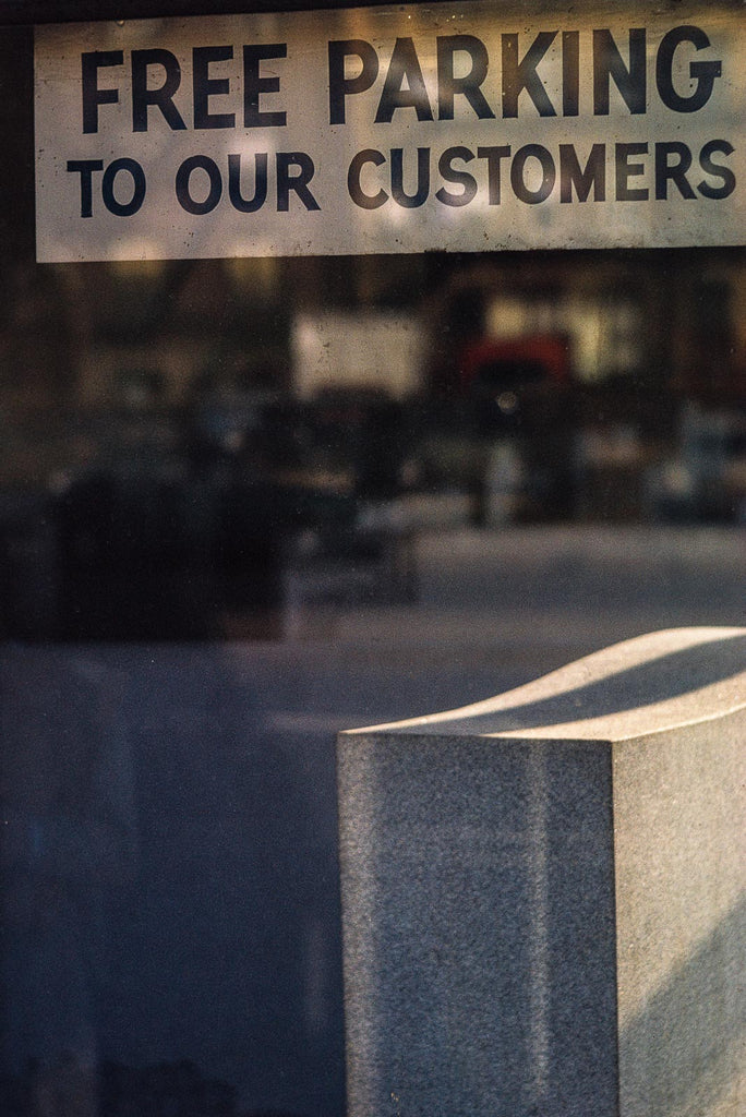 Signs No 95 – Jay Maisel