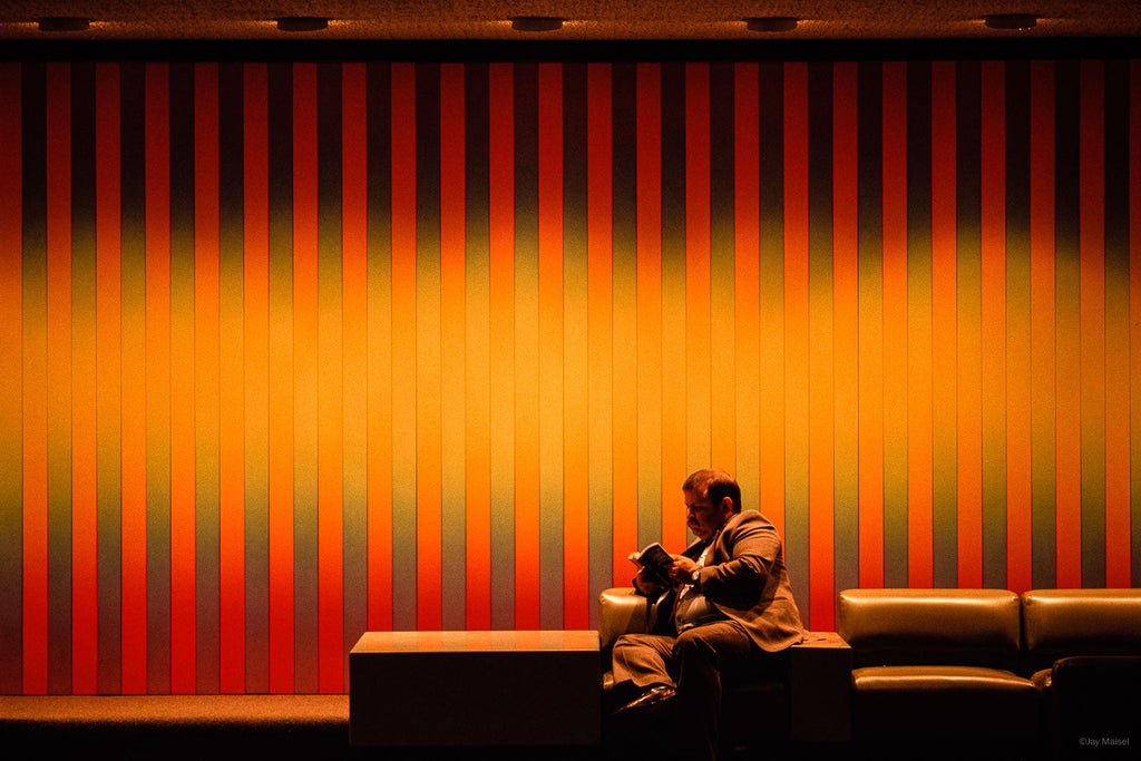 Reading No 4 – Jay Maisel