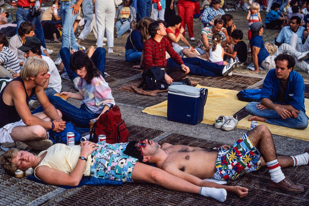 Playing Relaxing No 88 – Jay Maisel