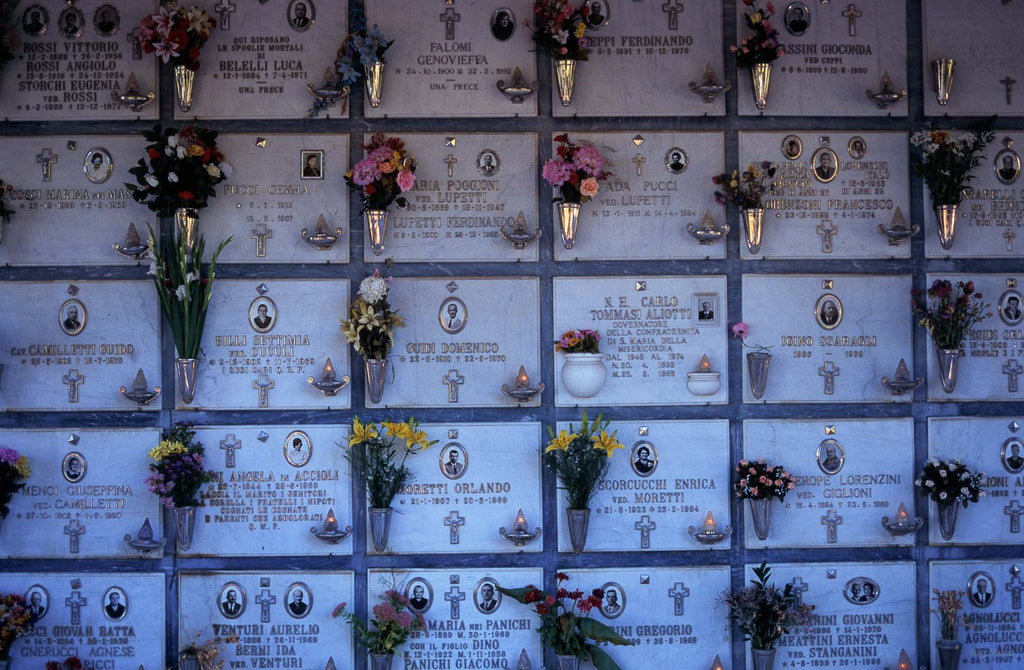 Cemetery Grid, Vicenza – Jay Maisel