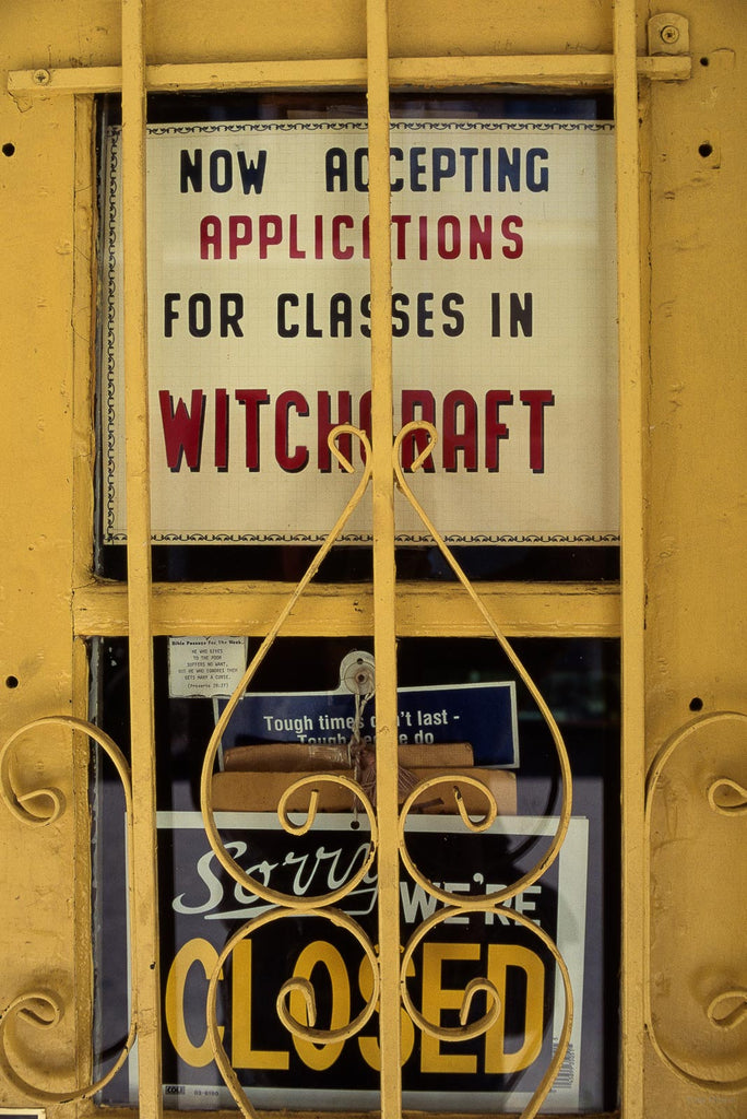 Signs No 61 – Jay Maisel